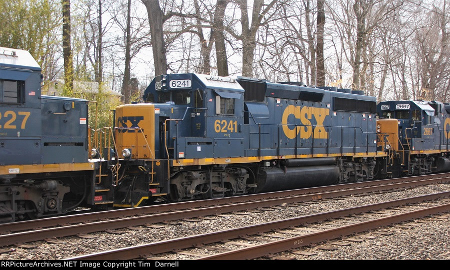 CSX 6241 on C770